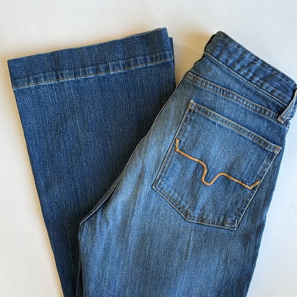Kimes Ranch | Jeans | Kimes Jennifer High Rise Flare Blue Mid Wash ...